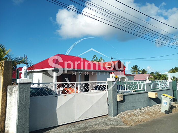 Maison à louer - Le Moule - 1 pièce - 1 chambre