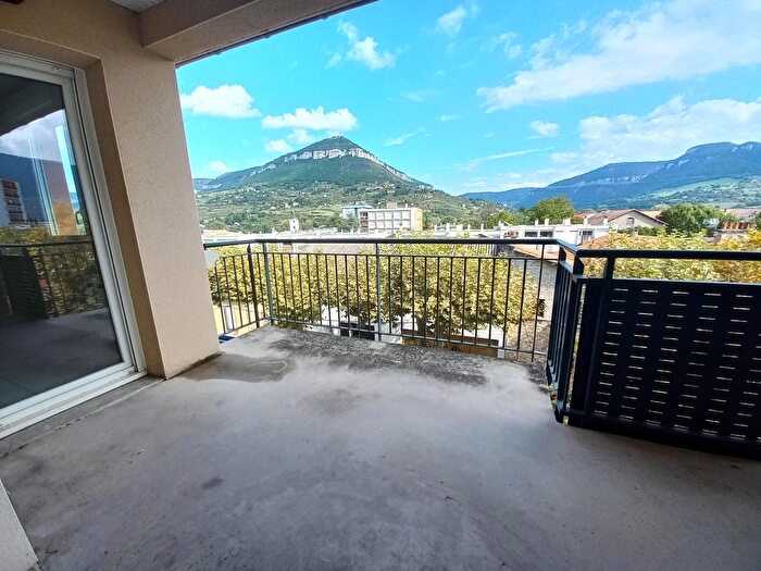 Appartement 3 pièces à louer - Millau, Jean Jaurès