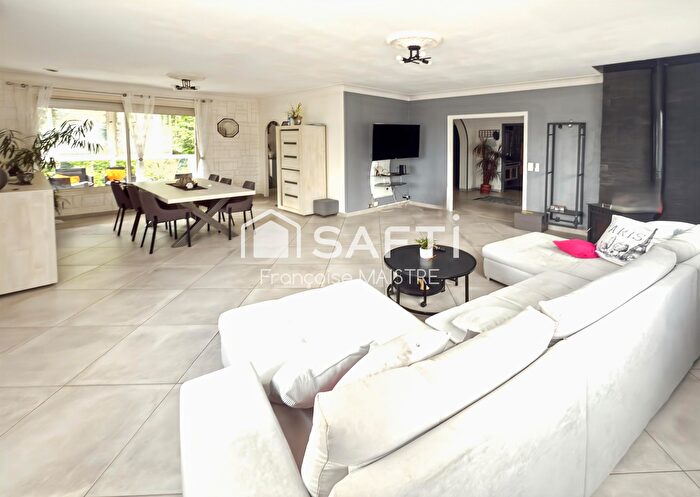 Maison à vendre - Burlats - 6 pièces - 4 chambres