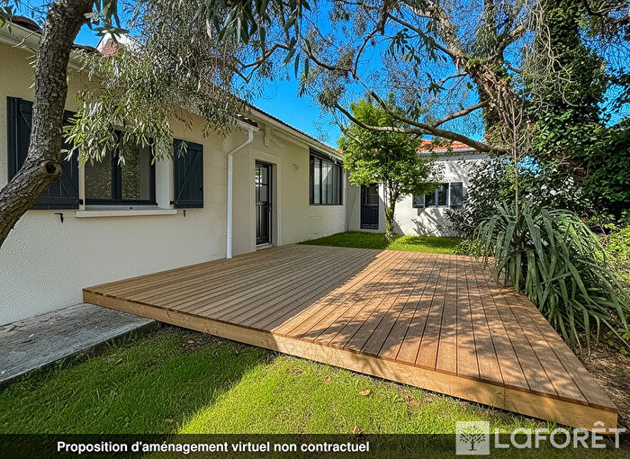 Gujan-Mestras, Centre-ville : Maison 5 pièces à vendre