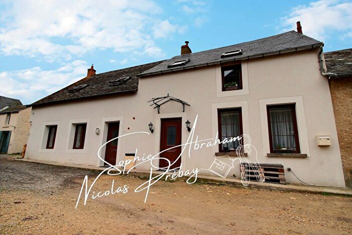Maison 6 pièces à vendre à Angerville