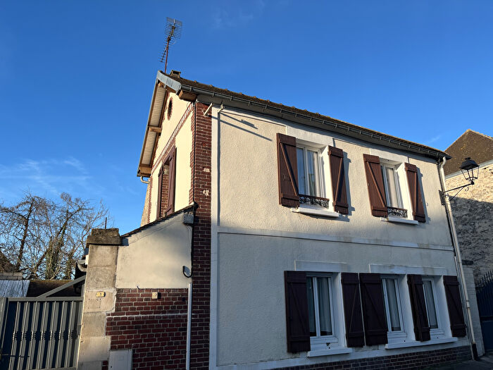 Maison à vendre - Fleurines - 6 pièces - 4 chambres