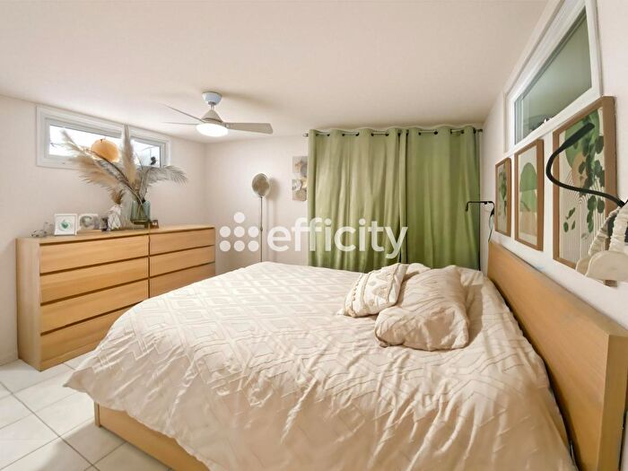 Appartement à vendre - Marseille e , Château-Gombert - 2 pièces - 1 chambre