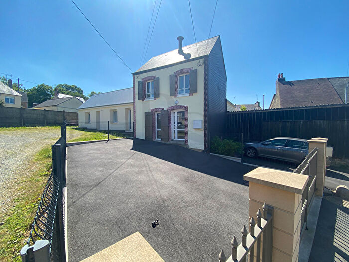 Maison à louer - Saint-Georges-des-Groseillers - 4 pièces - 2 chambres