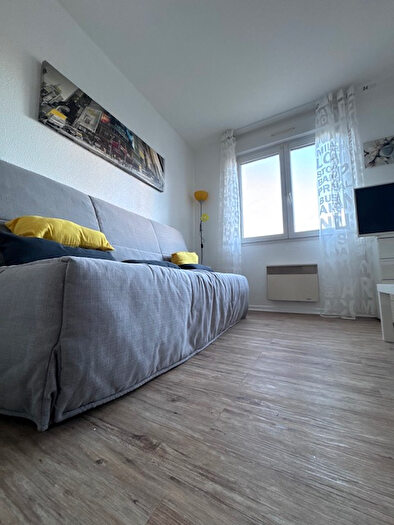 Appartement à louer - Belfort, Centre-ville, Fb de Montbéliard - 1 pièce