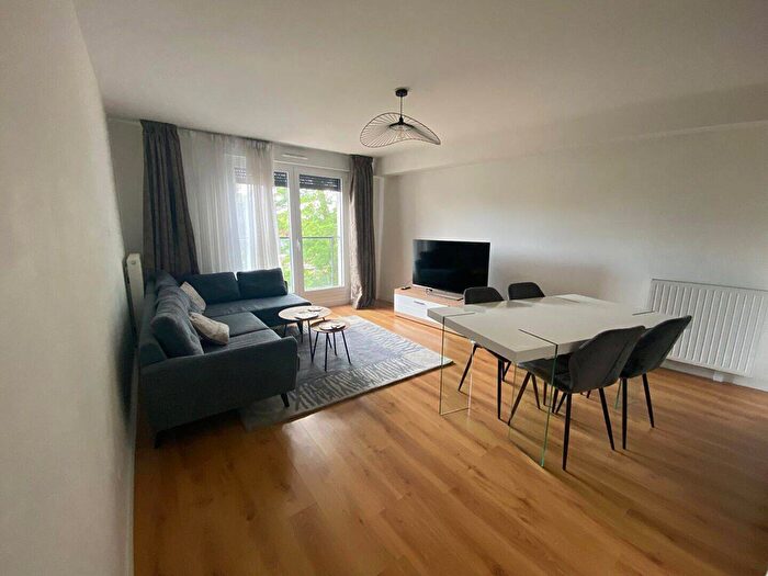 L'Orangerie-Centre Ville, Eaubonne : Appartement 3 pièces à louer