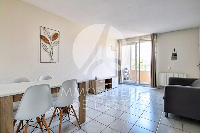 Lyon 8ème, Bachut, Transvaal : Appartement 2 pièces à vendre