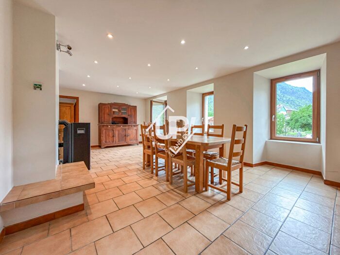 Appartement 4 pièces à Le Petit-Bornand-les-Glières, à vendre