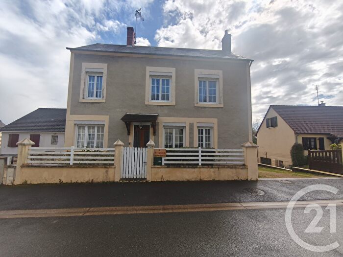 Maison à vendre - Guérigny - 6 pièces - 4 chambres