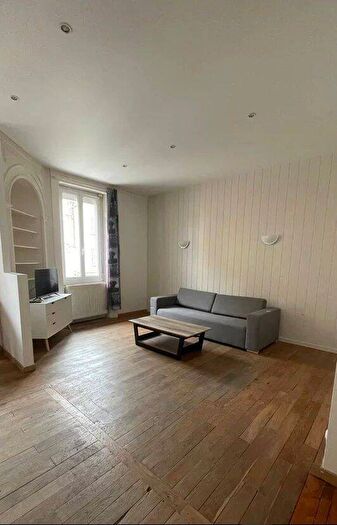 Appartement 2 pièces à Centre Ville Nord, Saint-Claude, à louer