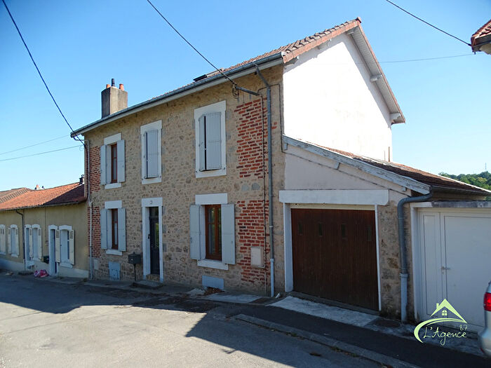 Maison à vendre - Saint-Junien - 7 pièces - 4 chambres