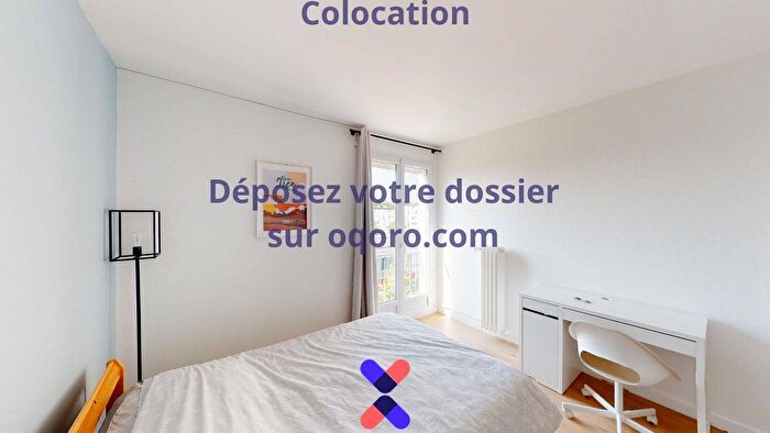 Appartement 4 pièces à Montjoyeux, Tours, à louer