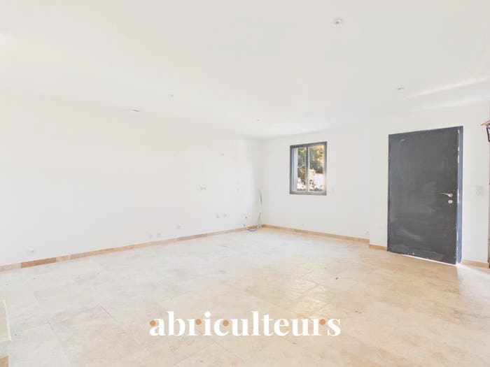 Lambesc : Maison 4 pièces à vendre