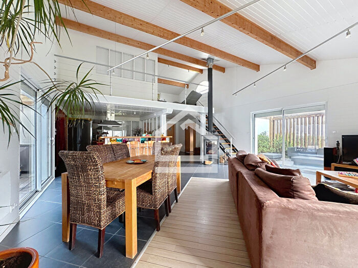 Maison à vendre - Arsac - 6 pièces - 3 chambres