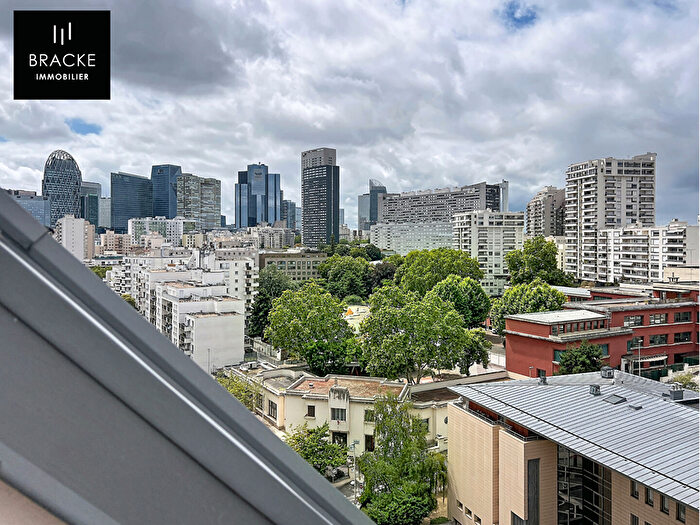 Appartement 3 pièces à Courbevoie, Hôtel de ville, à vendre