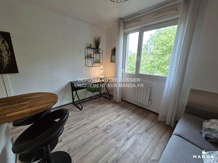 Appartement 1 pièce à louer à Saint Louis, Lyon 7ème arrondissement