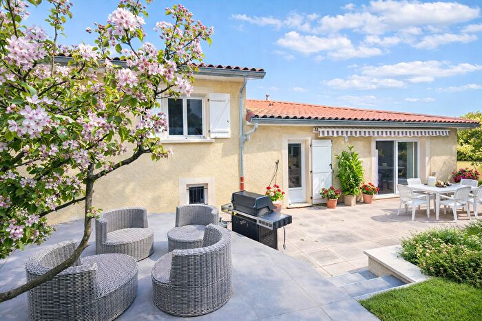 Maison à vendre - Saint-Maurice-lExil - 7 pièces - 5 chambres