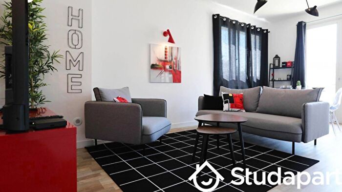 Appartement à louer - Saint-Cyprien, Toulouse - 1 pièce - 1 chambre