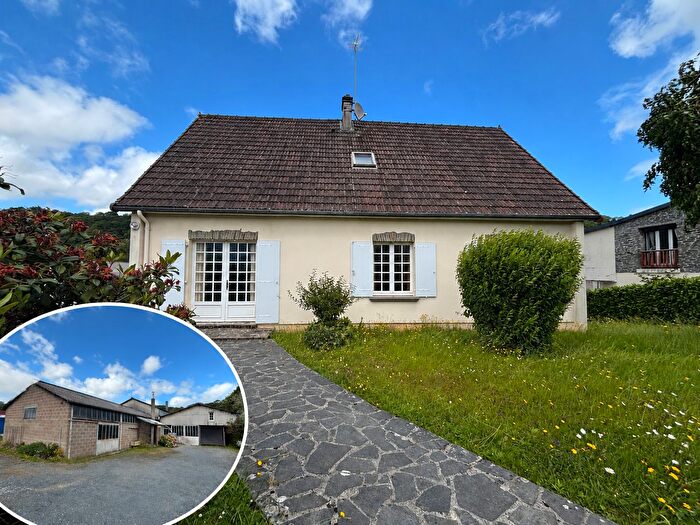 Maison 7 pièces à Agneaux, à vendre