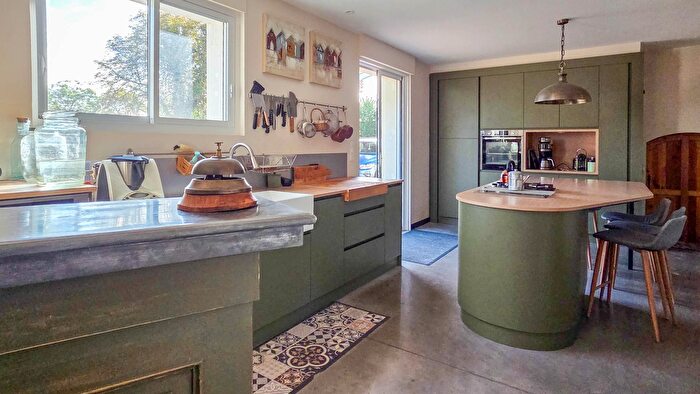 Maison 8 pièces à vendre - Beaufort-en-Vallée