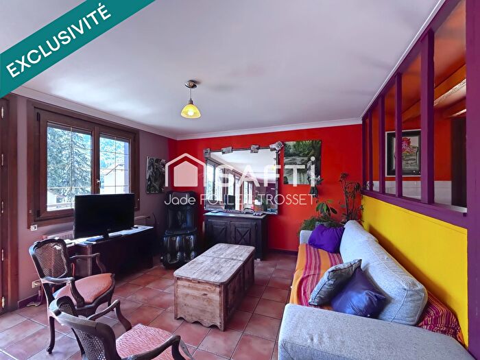 Maison 3 pièces à Thoirette, à vendre