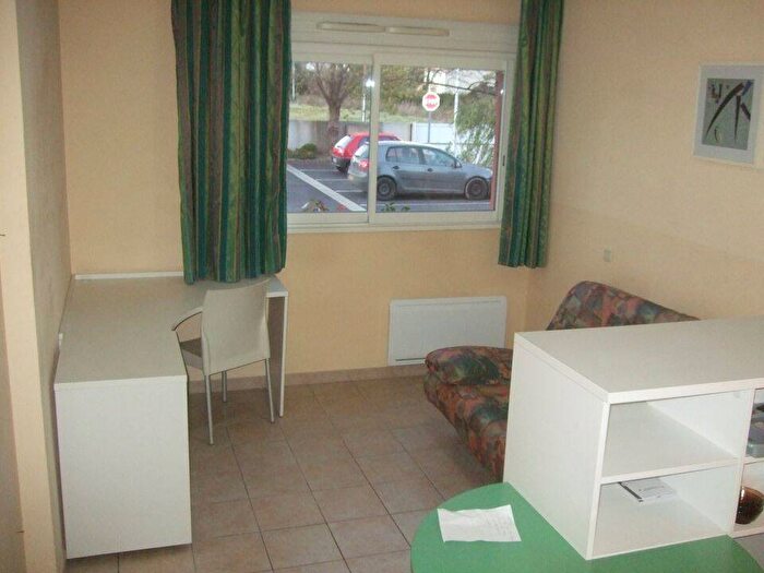 Musée-Village, Lattes : Appartement 1 pièce à louer