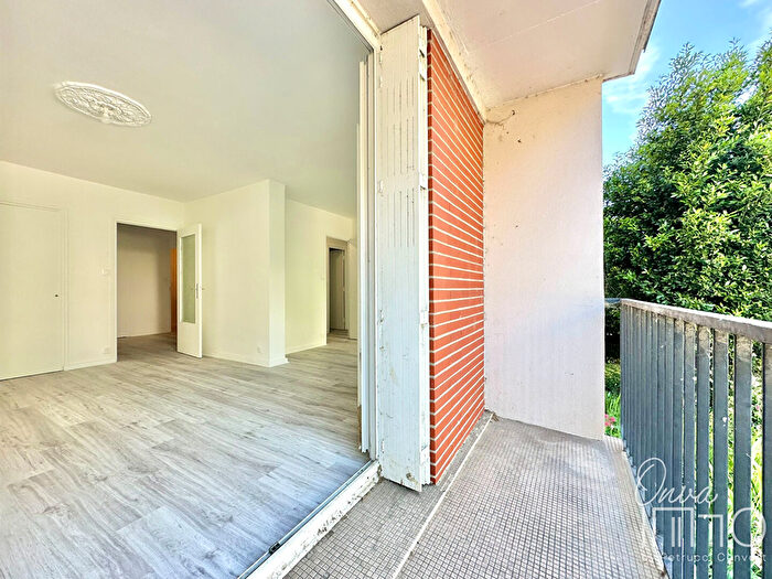 Appartement 4 pièces à Villeurbanne, Les Poulettes, à vendre