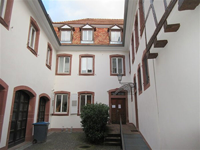 Appartement à louer - Wissembourg - 2 pièces - 1 chambre