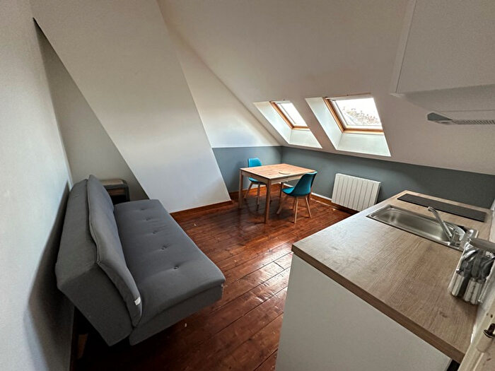 Appartement à louer - Amiens, Saint-Pierre - 2 pièces - 1 chambre