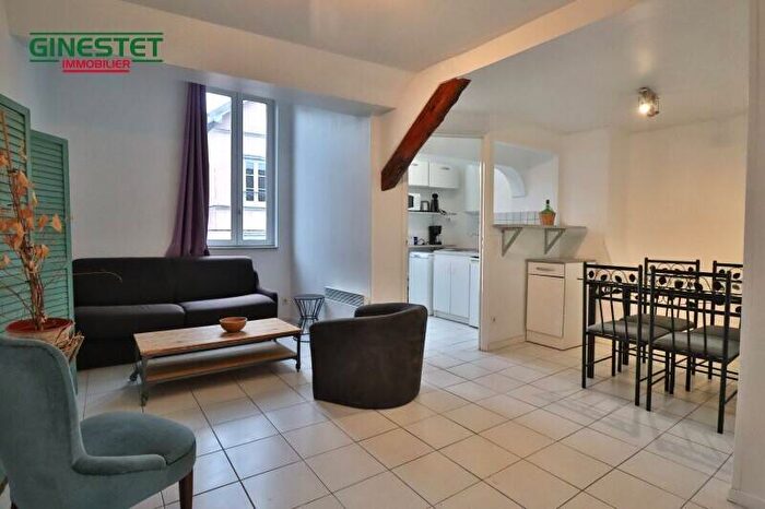 Appartement à louer - Cathédrale, Troyes - 3 pièces - 2 chambres