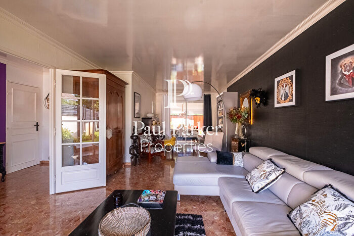 Maison à vendre - Mérignac, Chemin Long - 6 pièces - 4 chambres