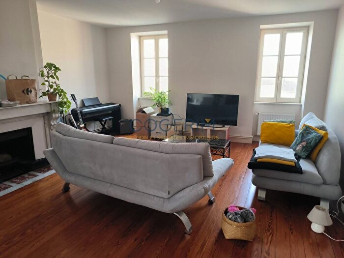 Appartement 4 pièces à louer à centre Ville-La Chartonnière-La Barre, Villefranche-sur-Saône