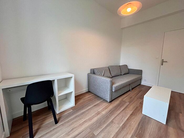 Trois Quartiers-Centre Ville, Poitiers - Appartement 1 pièce à louer