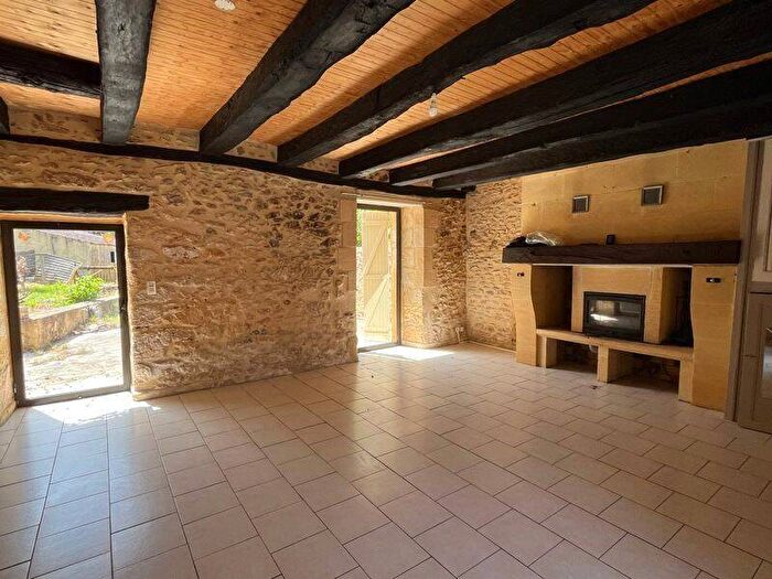 Maison 5 pièces à Le Bugue, à louer