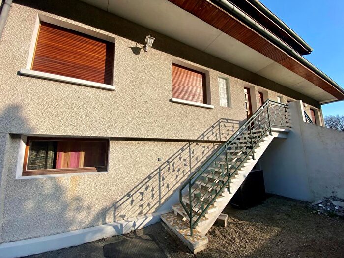 Maison à louer - Bourdeau - 3 pièces - 2 chambres