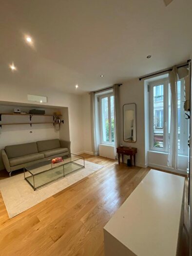 Appartement 2 pièces à vendre - Paris 18ème, Porte de la Chapelle, Charles Hermite, Evangile