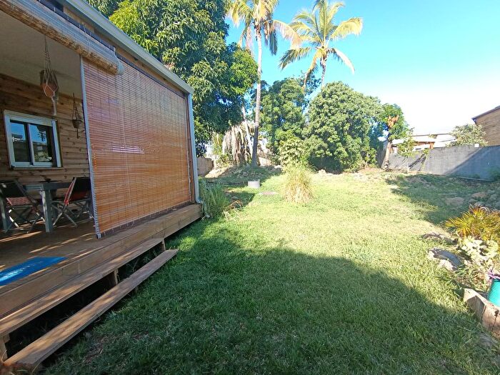 Maison 1 pièce à vendre - Saint-Louis, Bois de Nèfles, Cocos