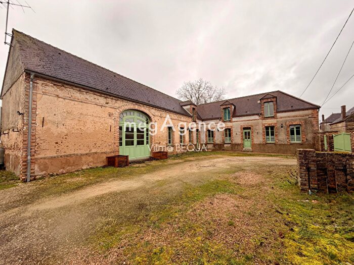 Maison à vendre - Villebougis - 6 pièces - 4 chambres