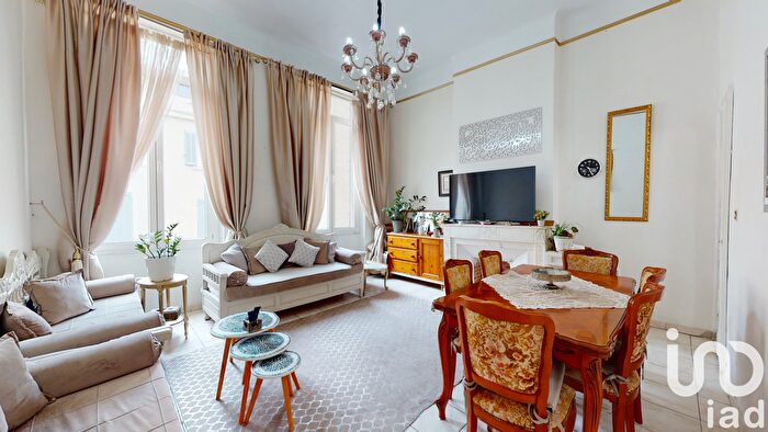 Appartement à vendre - Marseille er , Noailles - 4 pièces - 2 chambres