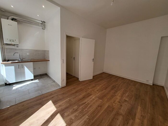 Appartement à vendre - Levallois-Perret, Trézel - 2 pièces - 1 chambre
