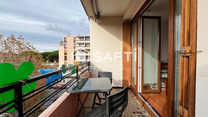 Appartement à vendre - Saint-Raphaël, Veyssières - 3 pièces - 1 chambre