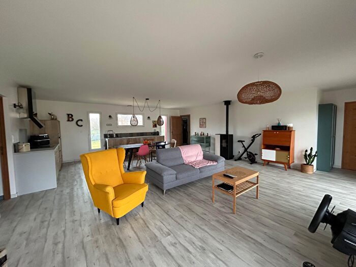 Maison à vendre - Saint-Dyé-sur-Loire - 5 pièces - 4 chambres