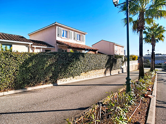 Maison à vendre - Fréjus, Gallieni - 4 pièces - 3 chambres