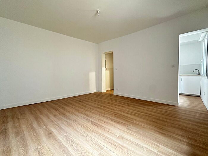 Appartement à louer - Bordeaux, Nansouty - 1 pièce