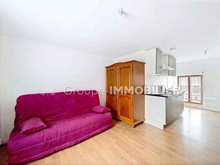 Appartement à louer - Somain, Centre-ville, Gare, Marécaux - 1 pièce