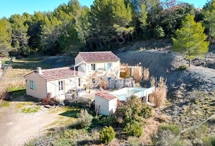 Maison 6 pièces à vendre à Saint-Saturnin-lès-Apt