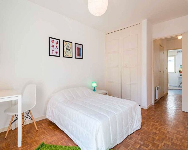 Appartement à louer - Part-Dieu, Lyon ème arrondissement - 5 pièces - 5 chambres