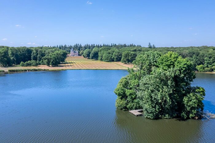 Maison à louer - Riaillé - 6 pièces - 5 chambres