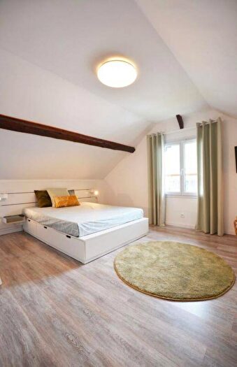 Appartement à louer - La Gare-Rouvroy-La Portelette, Abbeville - 1 pièce