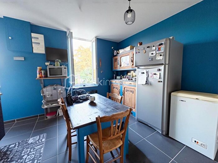 Appartement à vendre - Annonay, Centre-ville - 2 pièces - 1 chambre